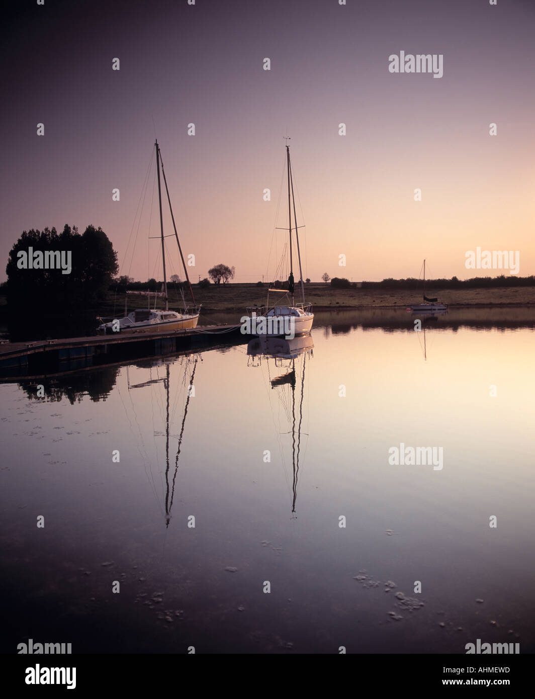 Dawn view of the marina at Whitwell Rutland Water England Stock Photo ...
