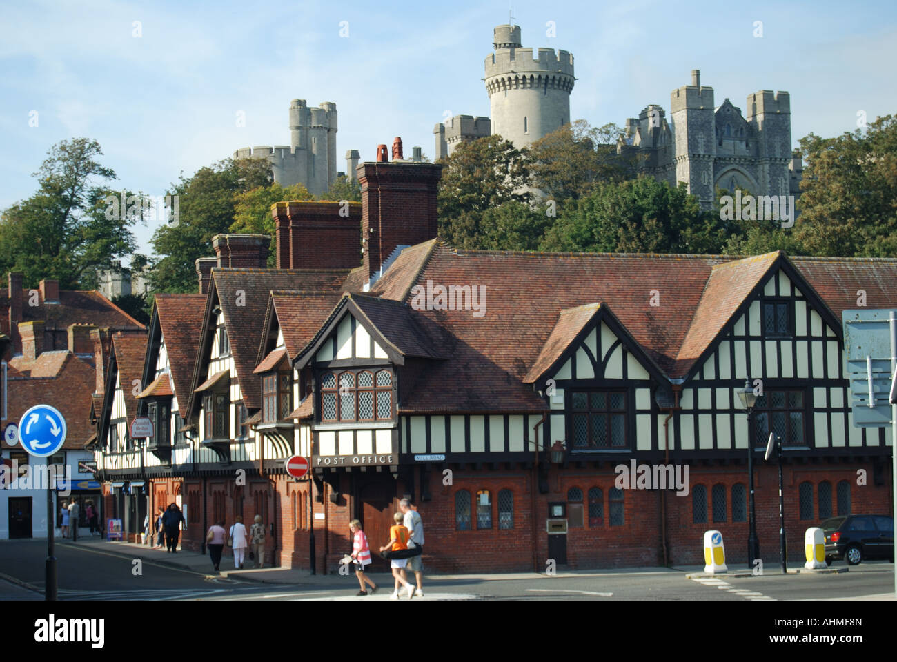 River arun town centre arundel hi-res stock photography and images - Alamy