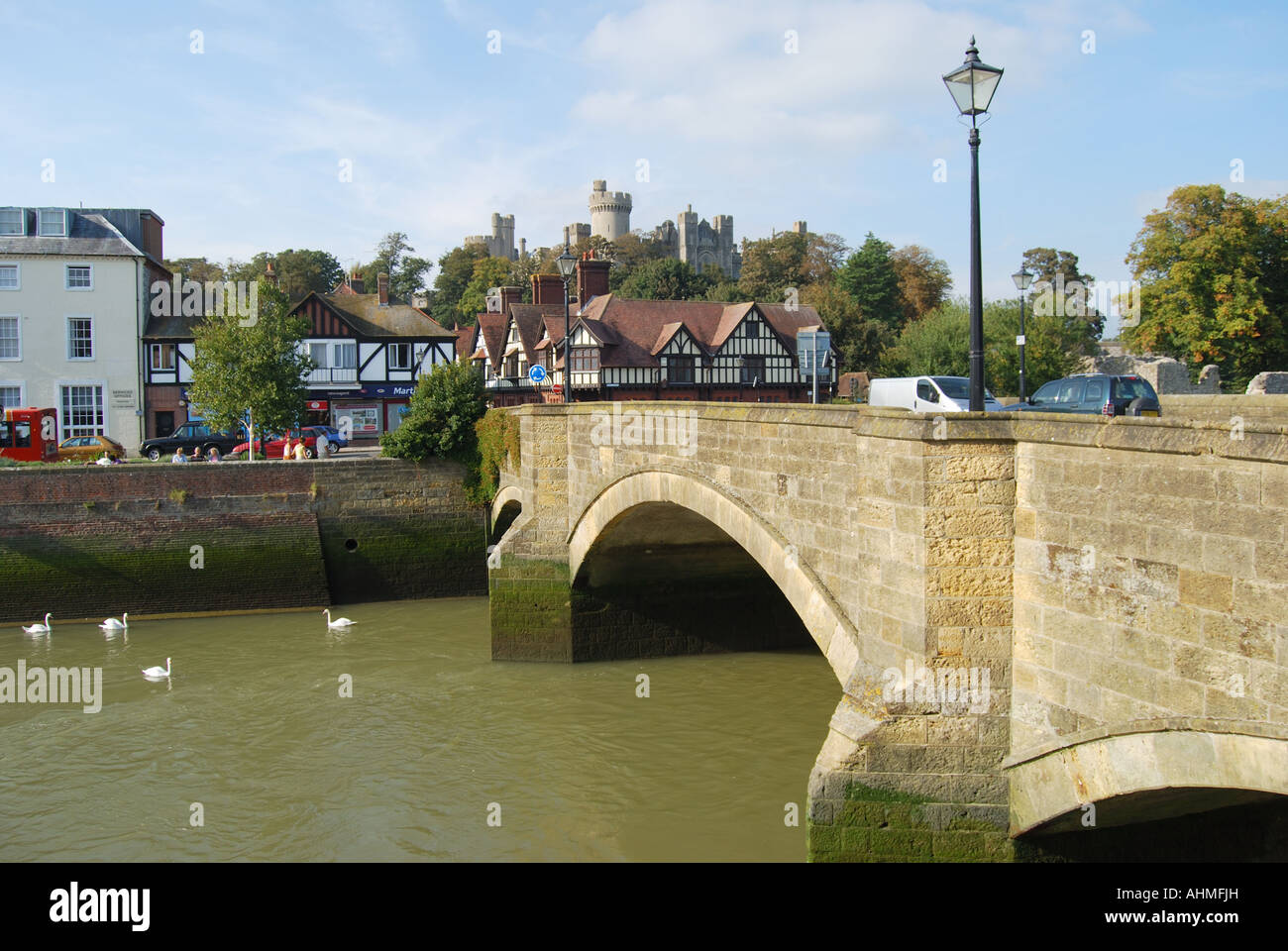 River arun town centre arundel hi-res stock photography and images - Alamy