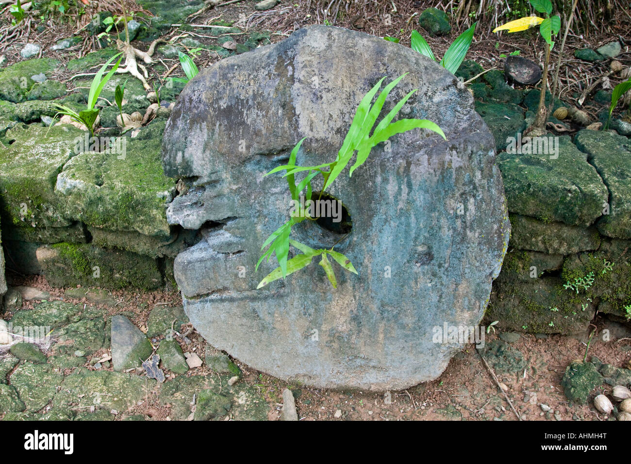 Stone money currency yap island hi-res stock photography and images - Alamy