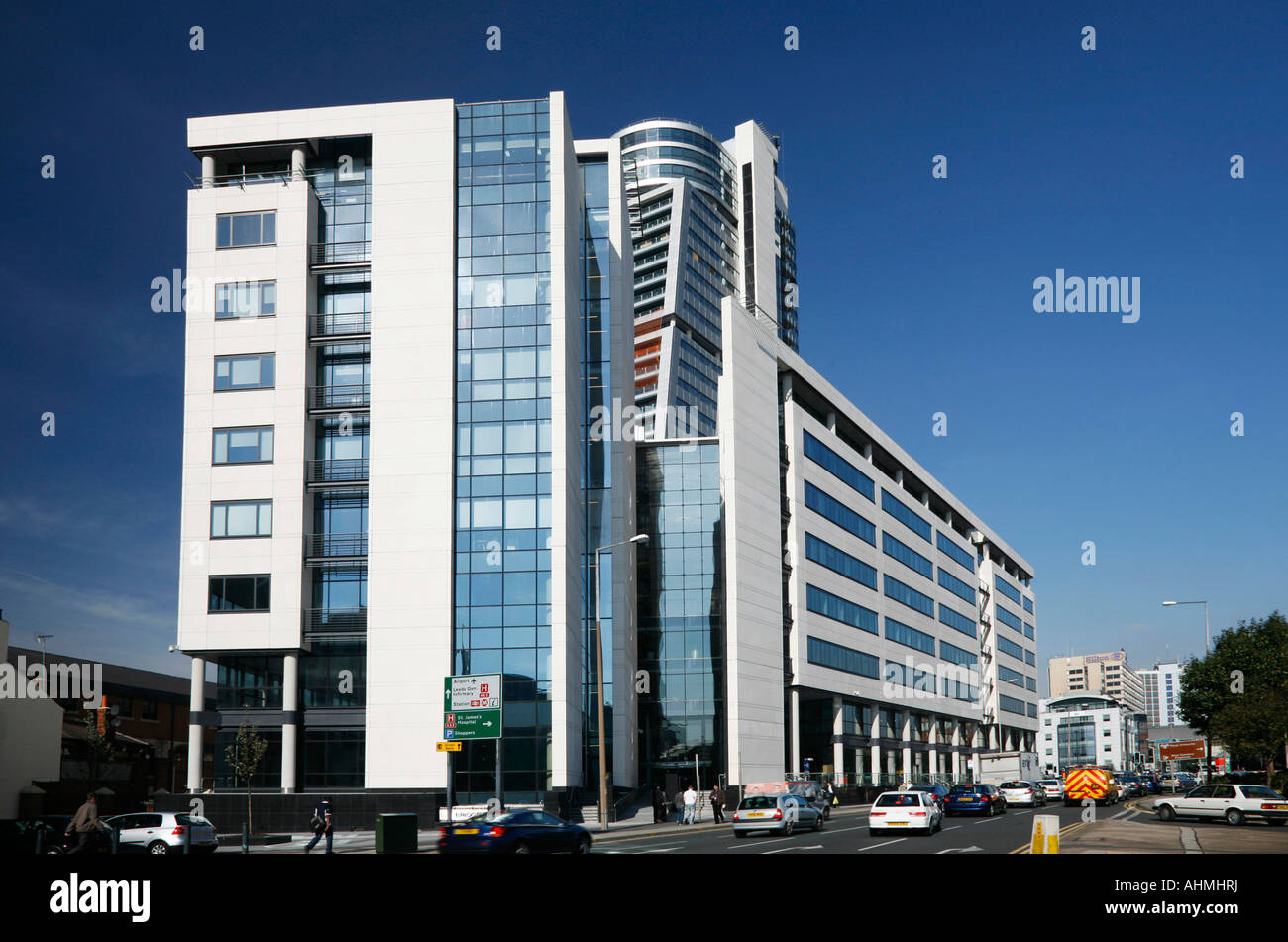 Bridgewater place skyscraper building hi-res stock photography and ...