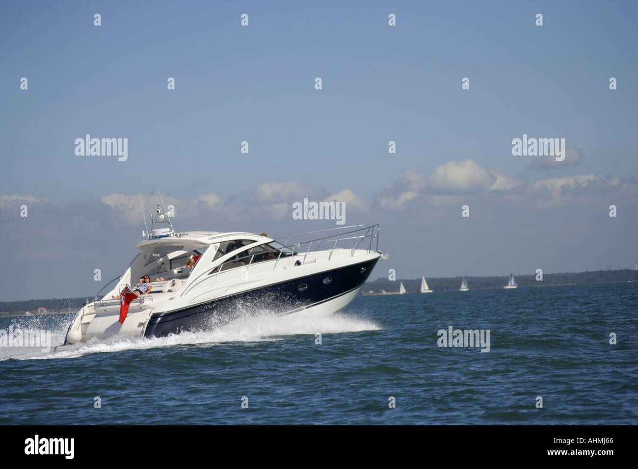 Speedboat fun and freedom Stock Photo - Alamy