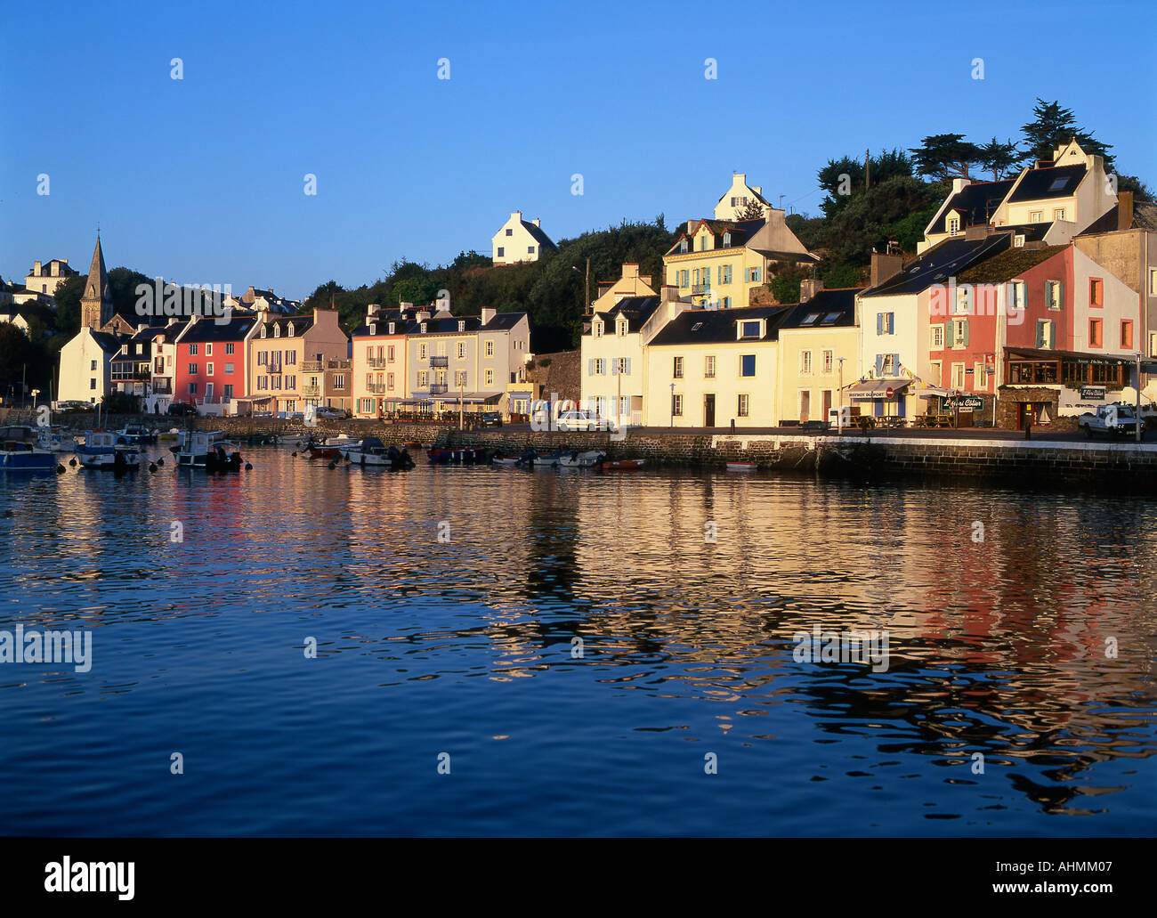 Sauzon village Belle Île en Mer island Brittany France Stock Photo - Alamy