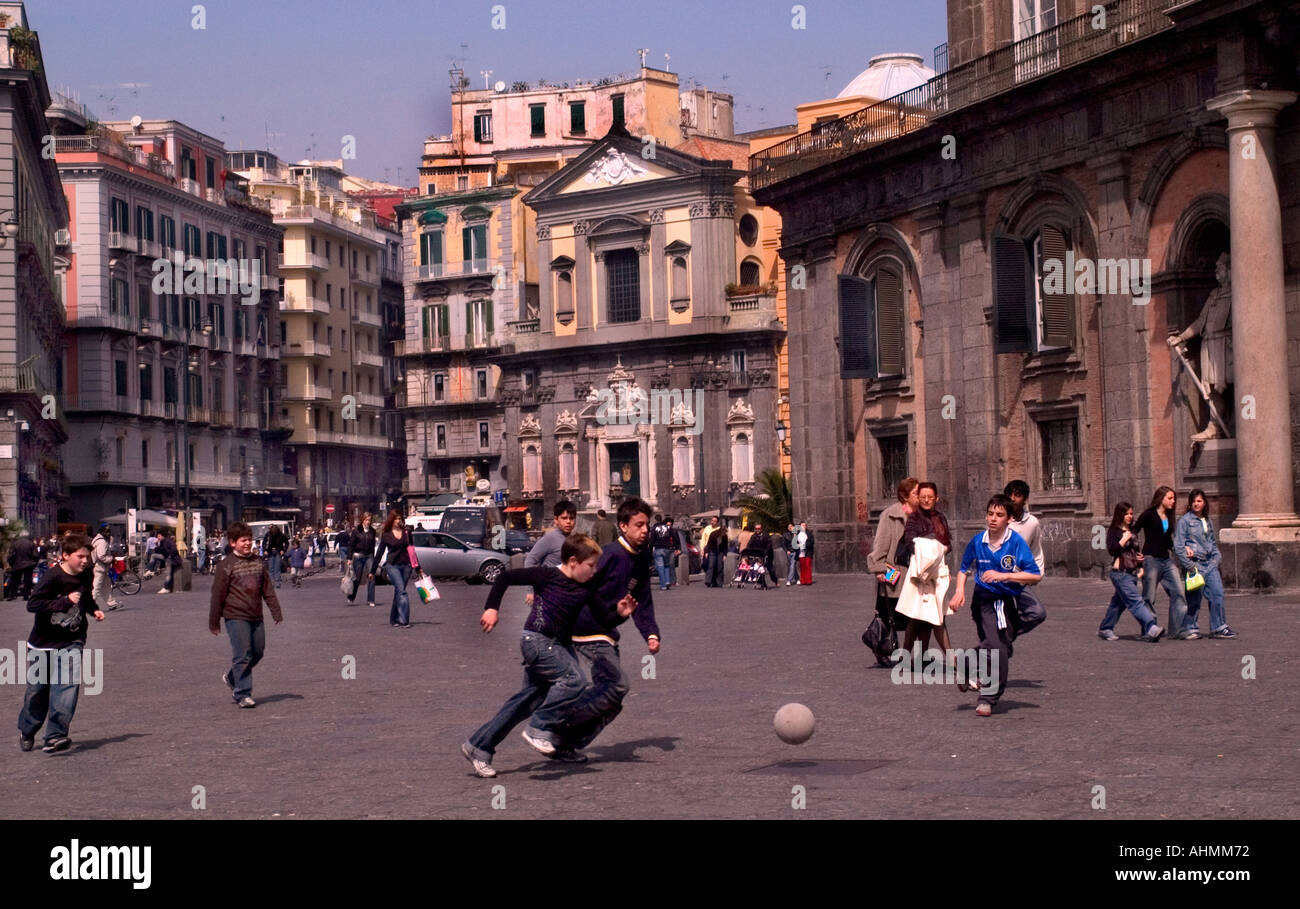 Italy boys group play hi-res stock photography and images - Alamy