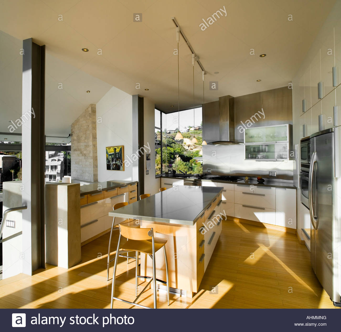 Open Plan Kitchen Stock Photos & Open Plan Kitchen Stock Images - Alamy