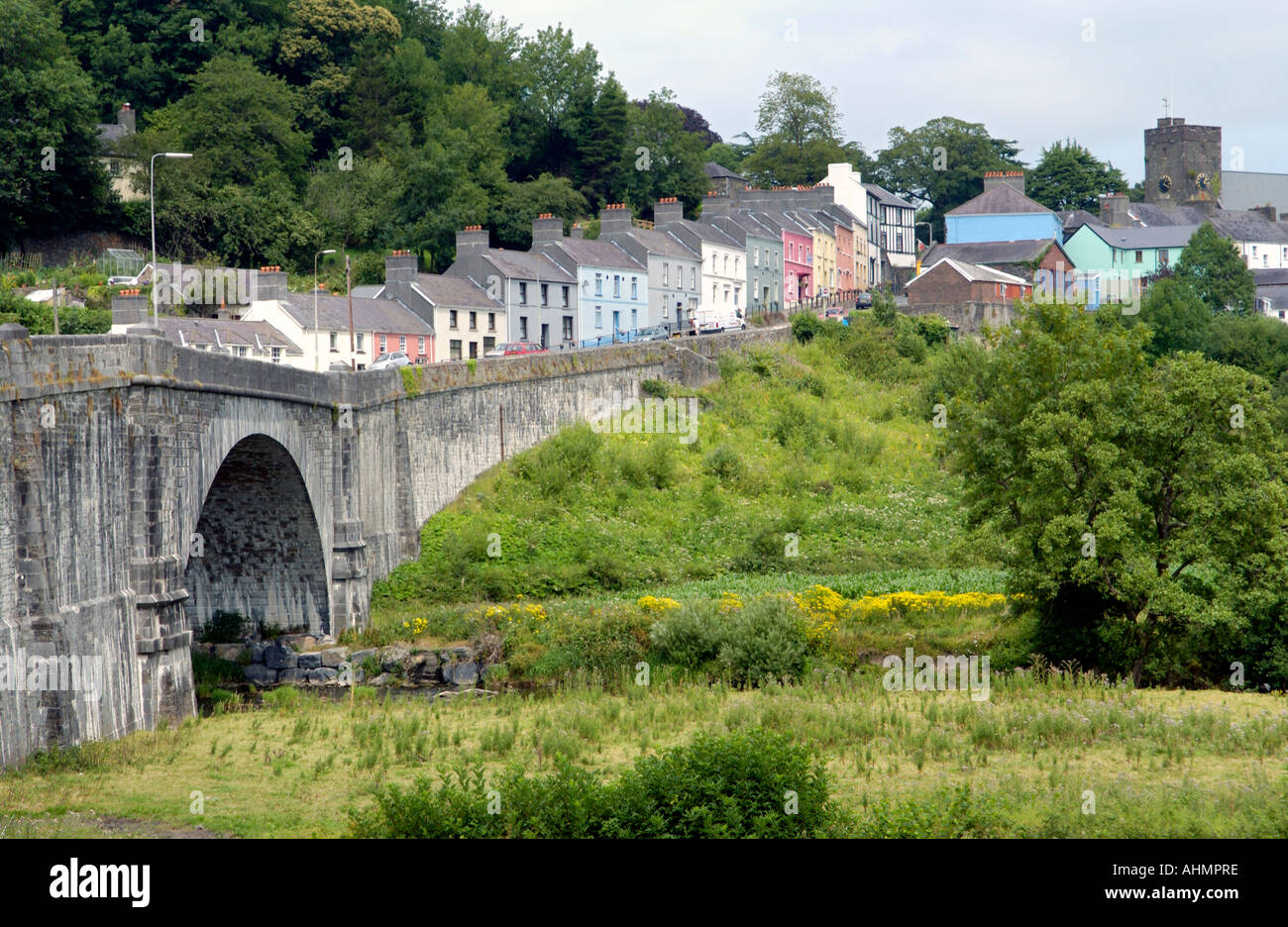 Llandeilo bridge hi-res stock photography and images - Alamy
