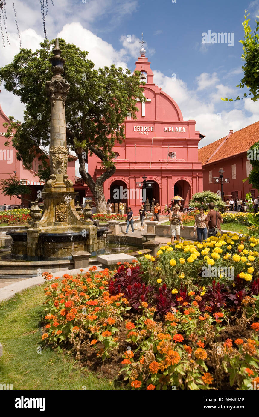Christ Church and fountain Stock Photo - Alamy