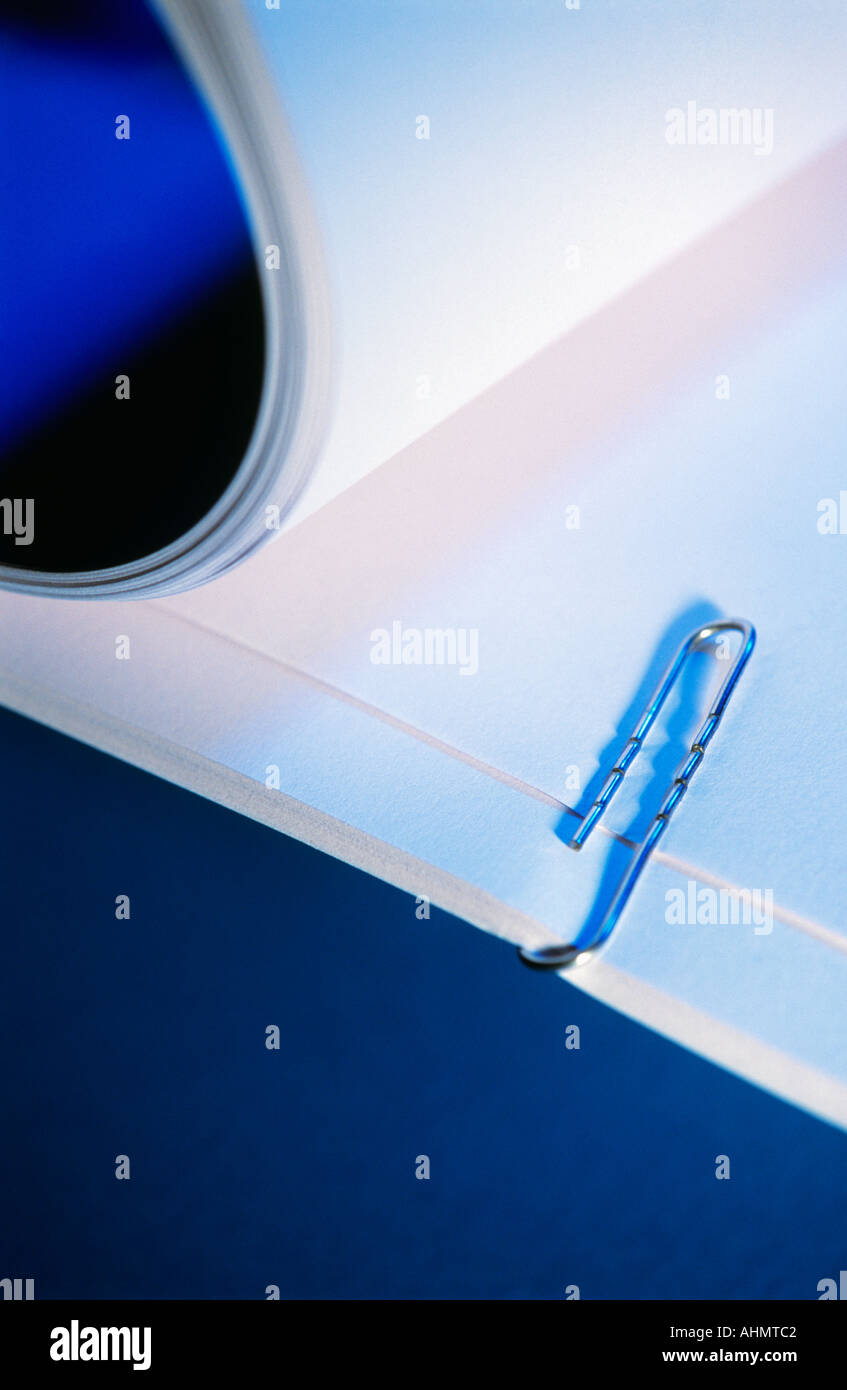 PAPER CLIP Stock Photo - Alamy