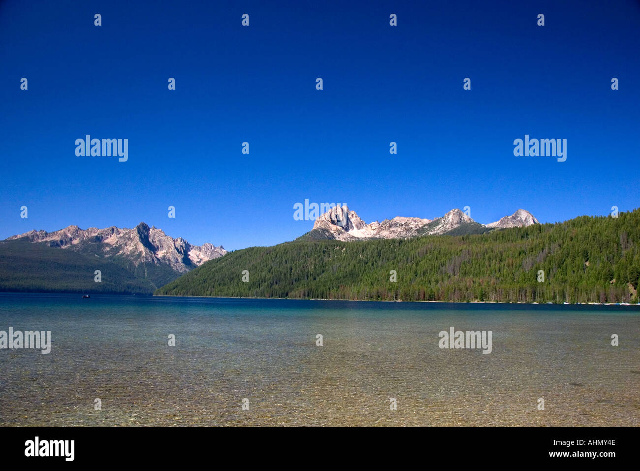 Redfish Lake in the Stanley Basin Idaho Sawtooth Mountains in ...