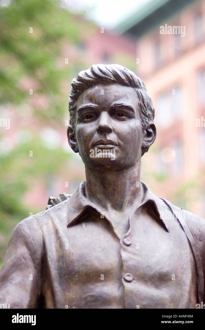 Statue in Boston Stock Photo - Alamy