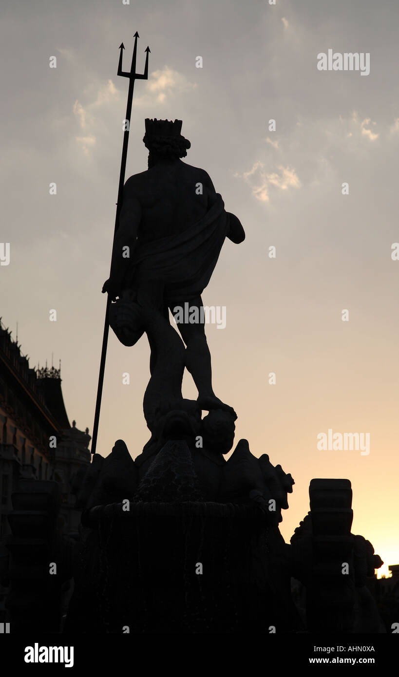 Neptune Statue, Canovas del Castillo Square, Madrid, Spain Stock Photo ...