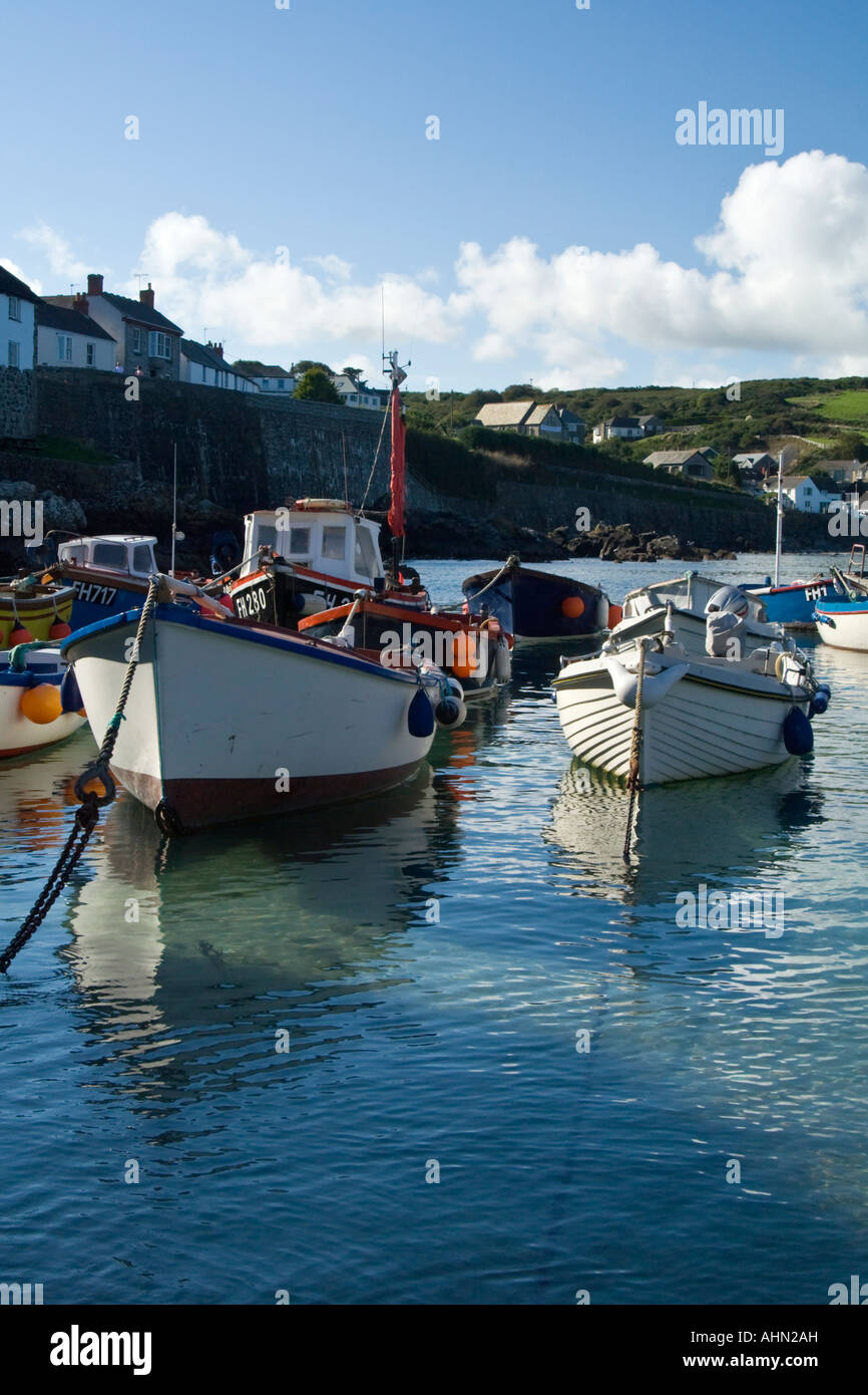 Coverack harbour, Cornwall Stock Photo - Alamy
