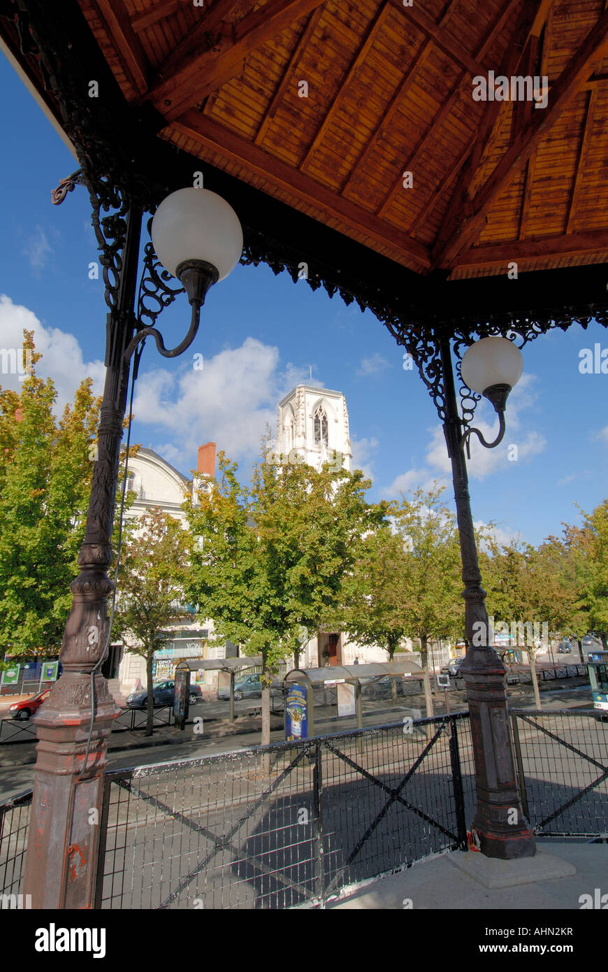 Chatellerault vienne france buziak hi-res stock photography and images ...