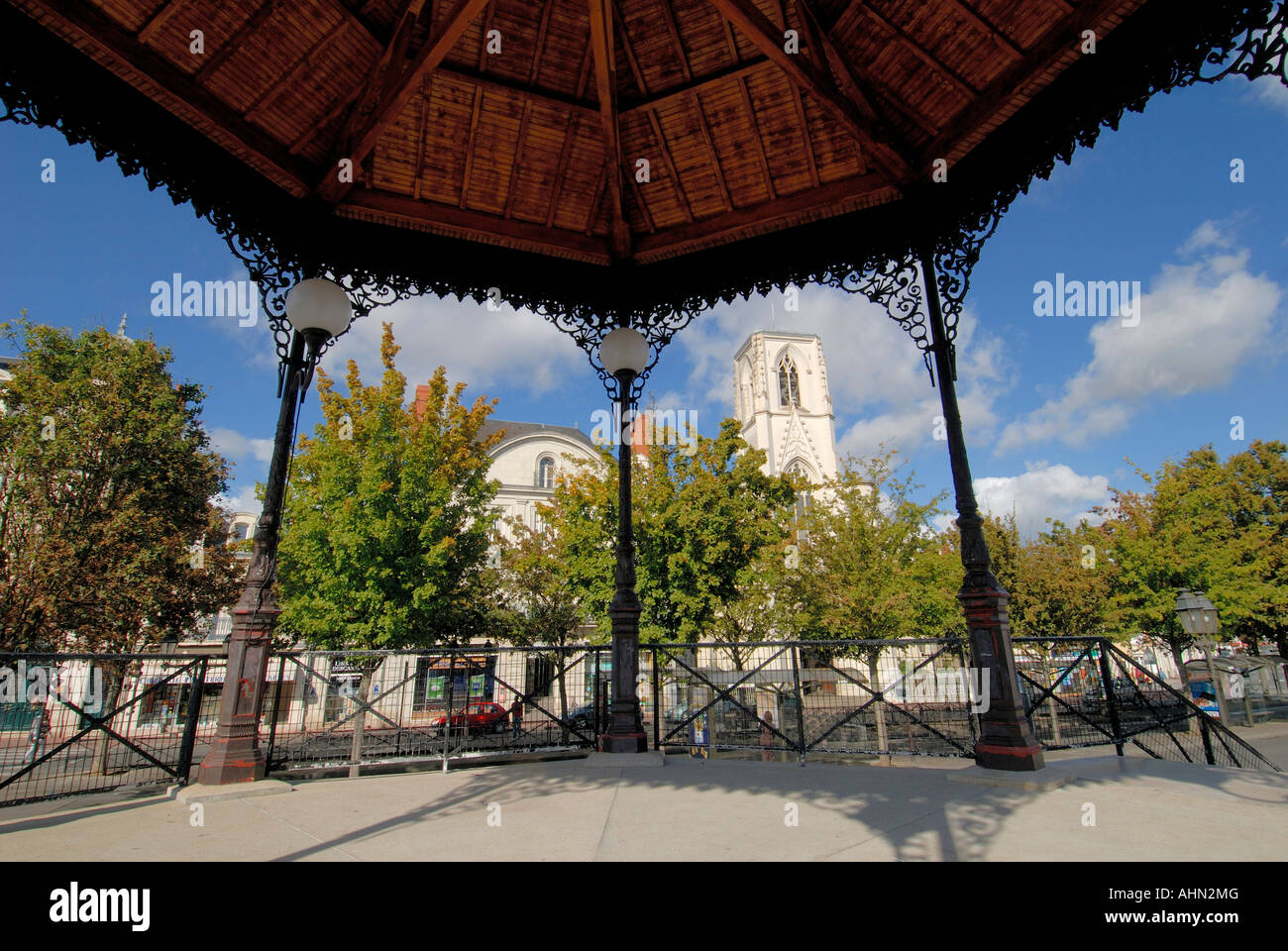 Chatellerault vienne france buziak hi-res stock photography and images ...