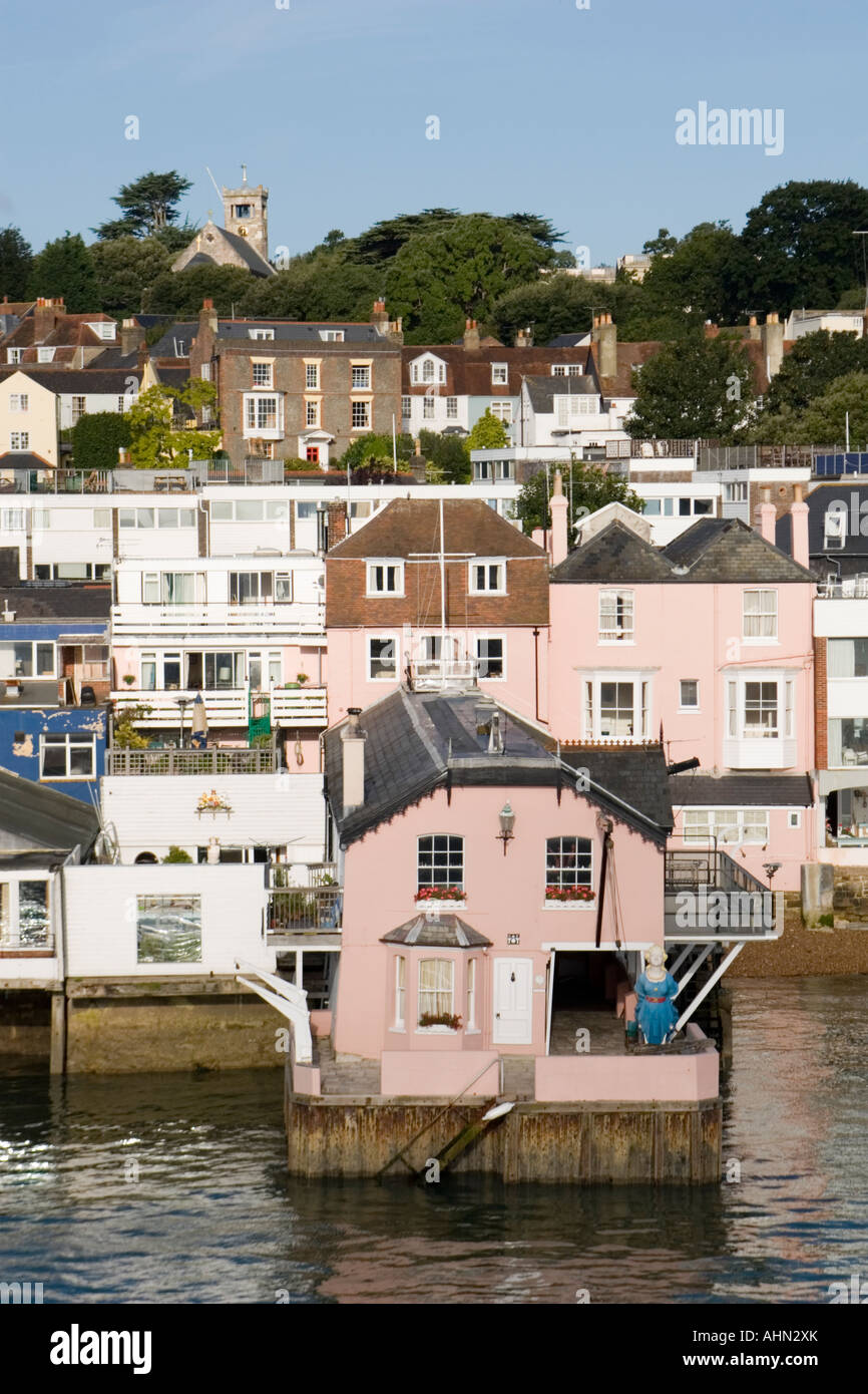 Cowes houses hi-res stock photography and images - Alamy