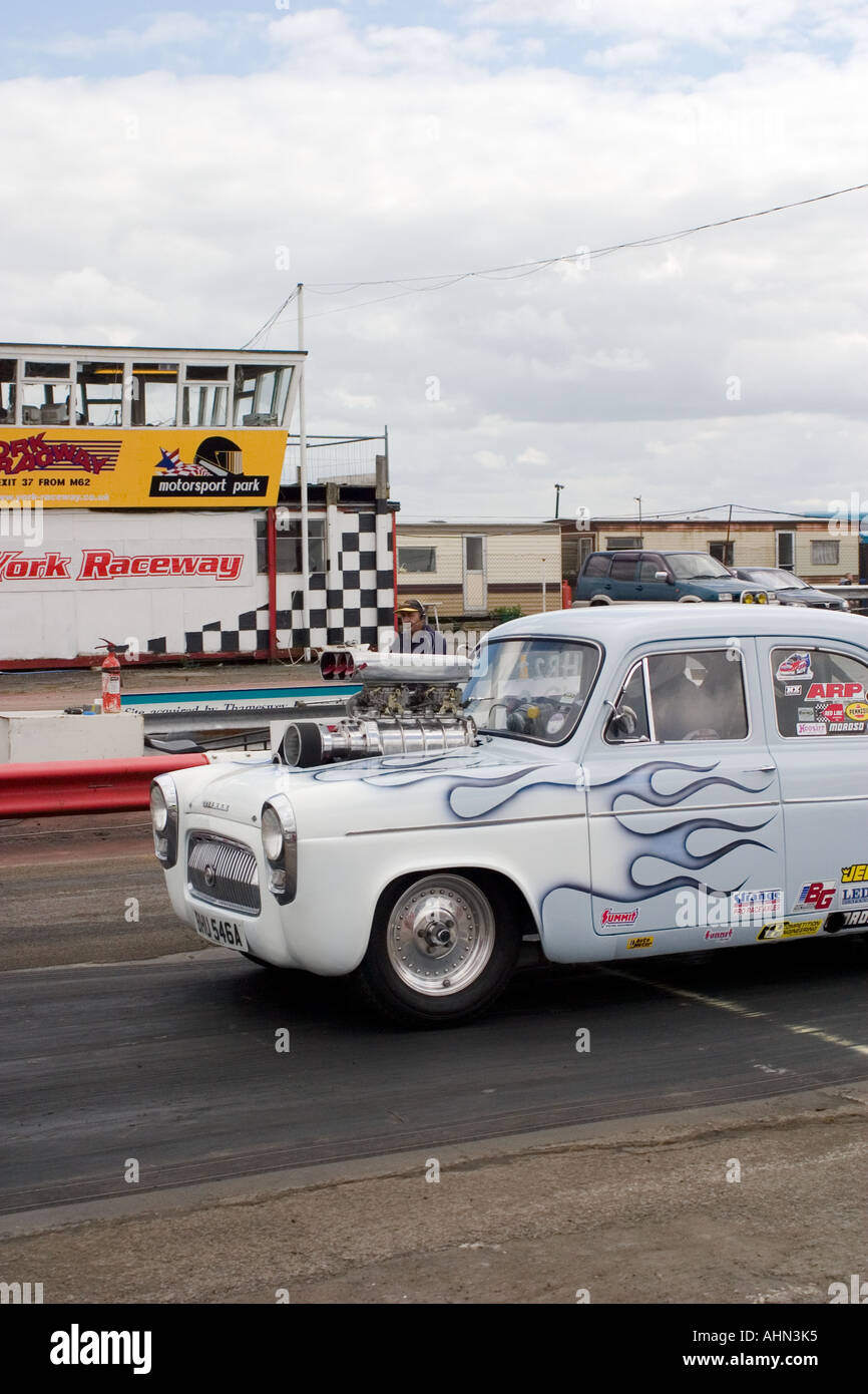Ford anglia modified hi-res stock photography and images - Alamy