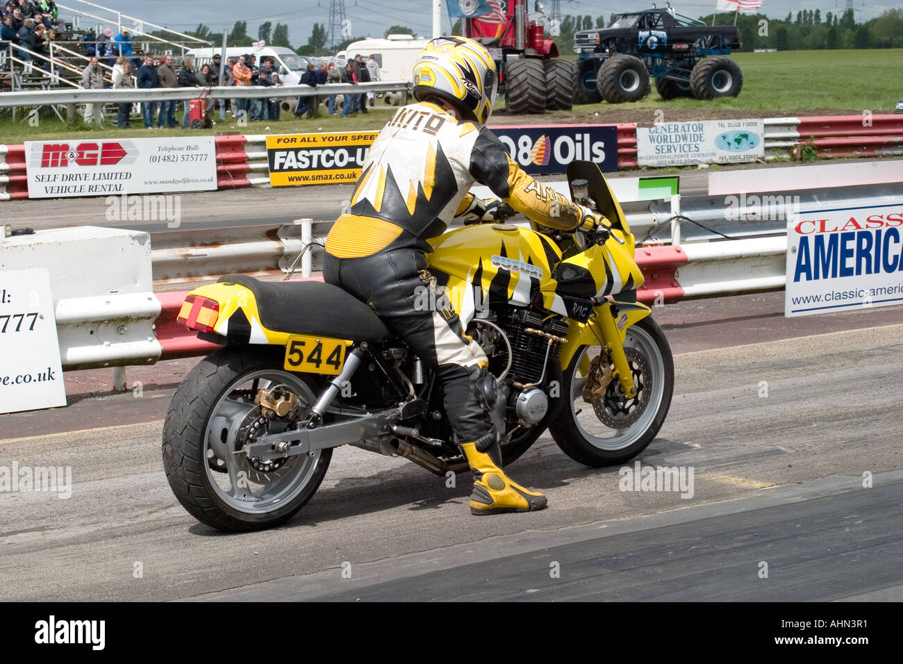 Drag raceway england hi-res stock photography and images - Alamy