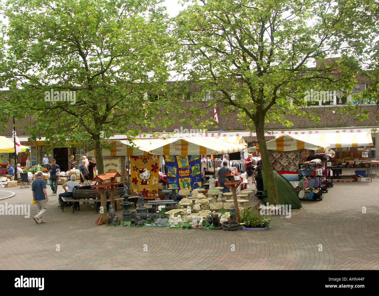 Colourful Market Scene Stock Photo - Alamy
