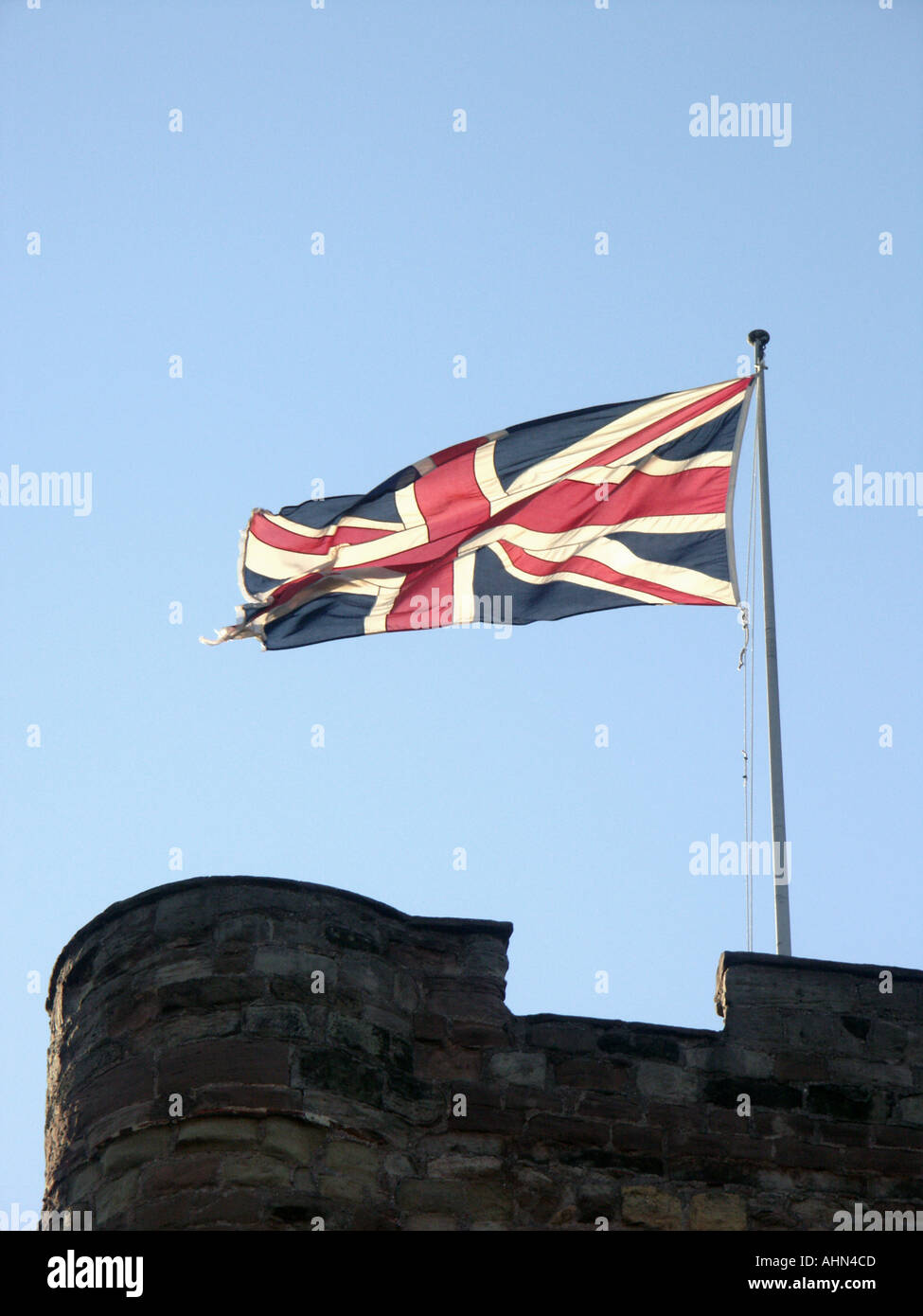 Tamworth Castle tower flying the Union Jack flag Stock Photo - Alamy
