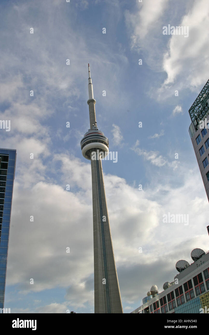 Cn tower height hi-res stock photography and images - Alamy