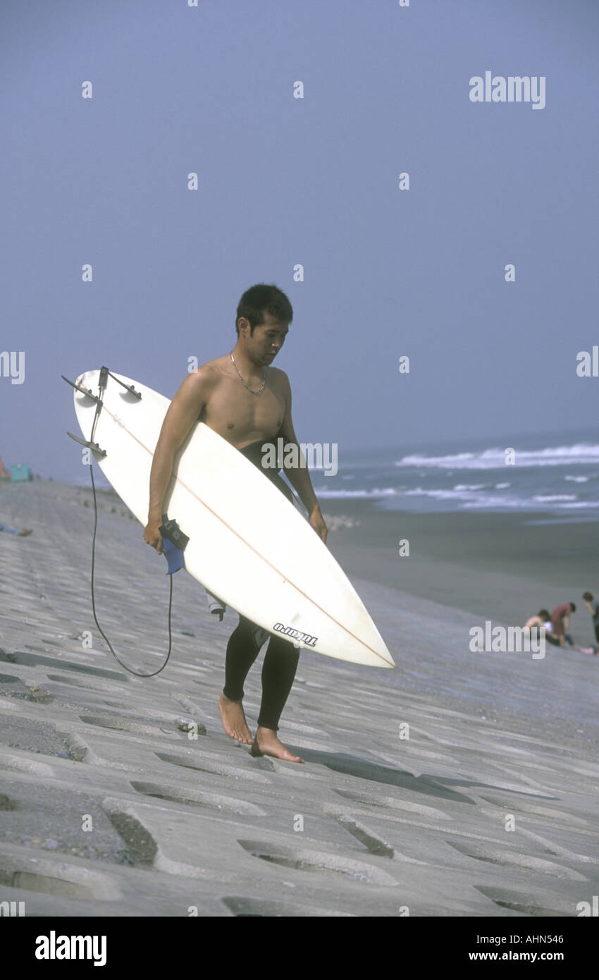 Japanese surfer hi-res stock photography and images - Alamy