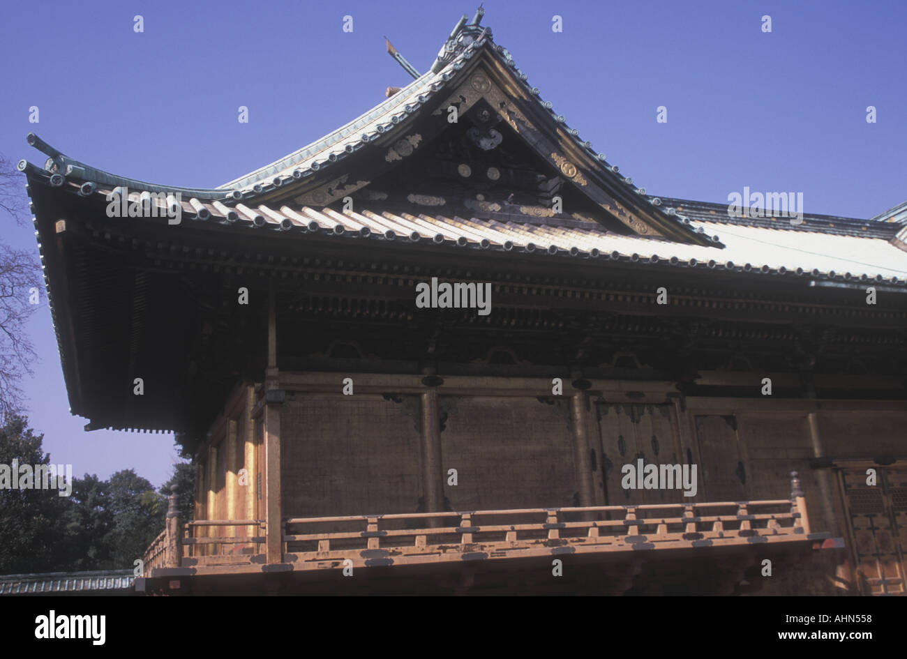 Shinto temple, Ueno Park, Tokyo Stock Photo - Alamy
