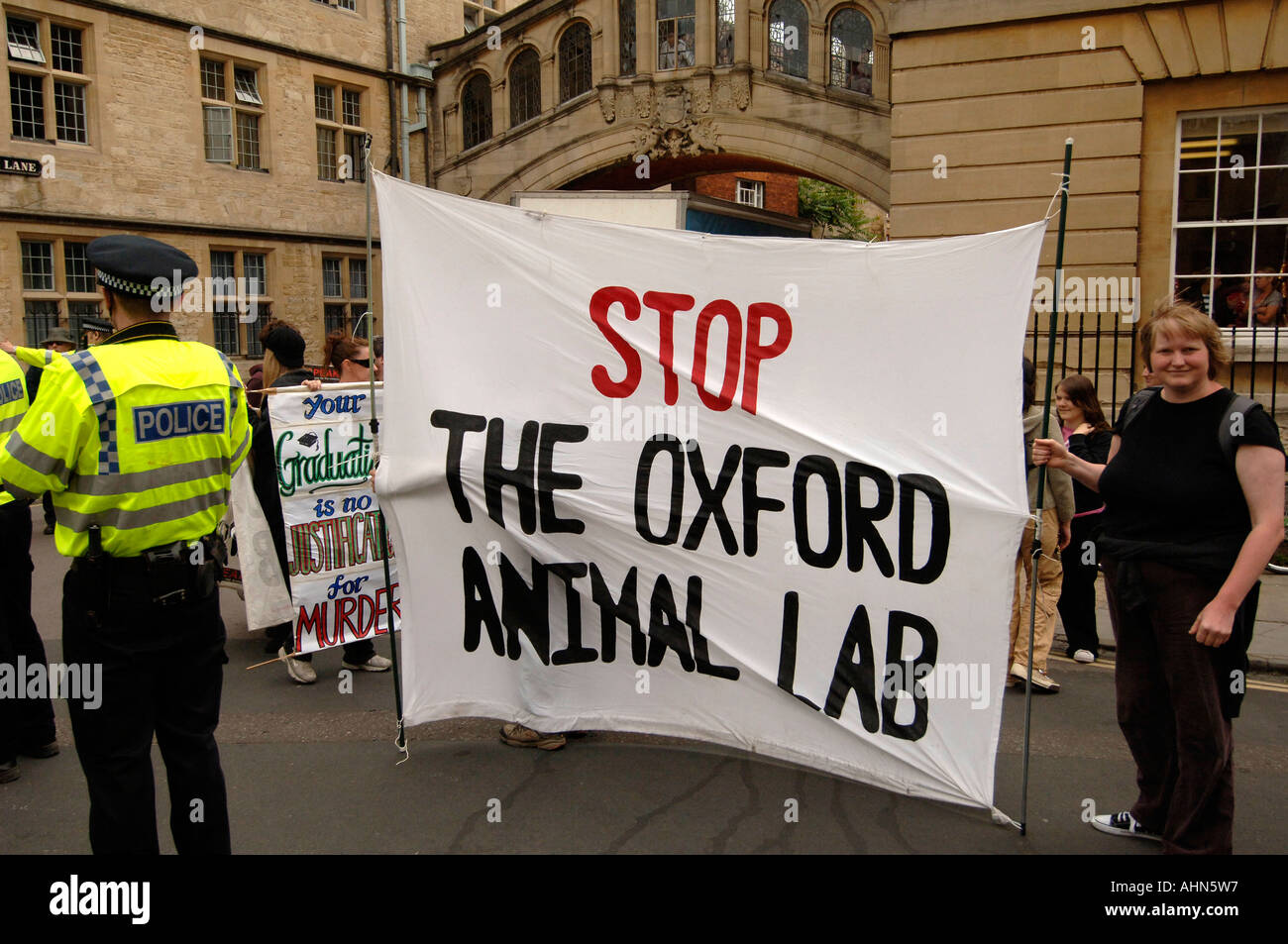 Oxford lab hi-res stock photography and images - Alamy