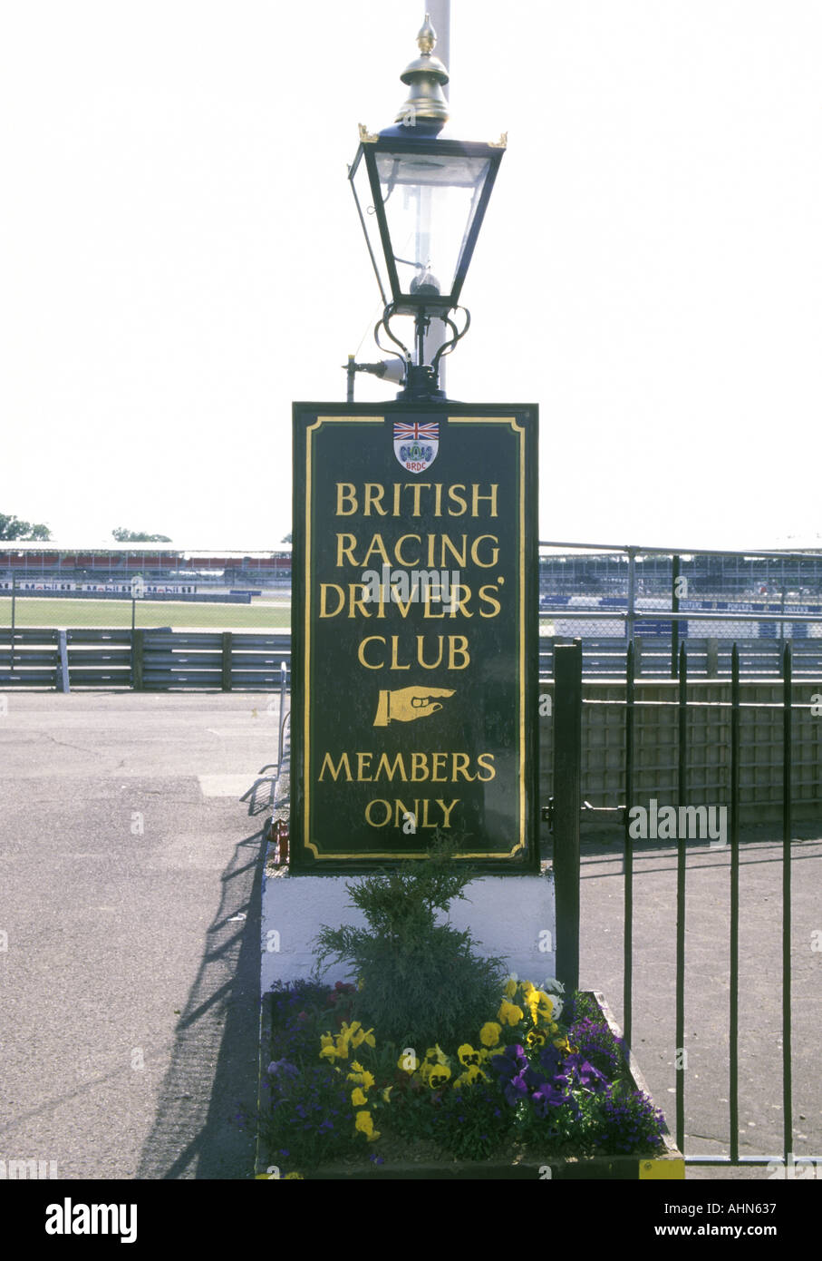 Silverstone circuit sign hi-res stock photography and images - Alamy