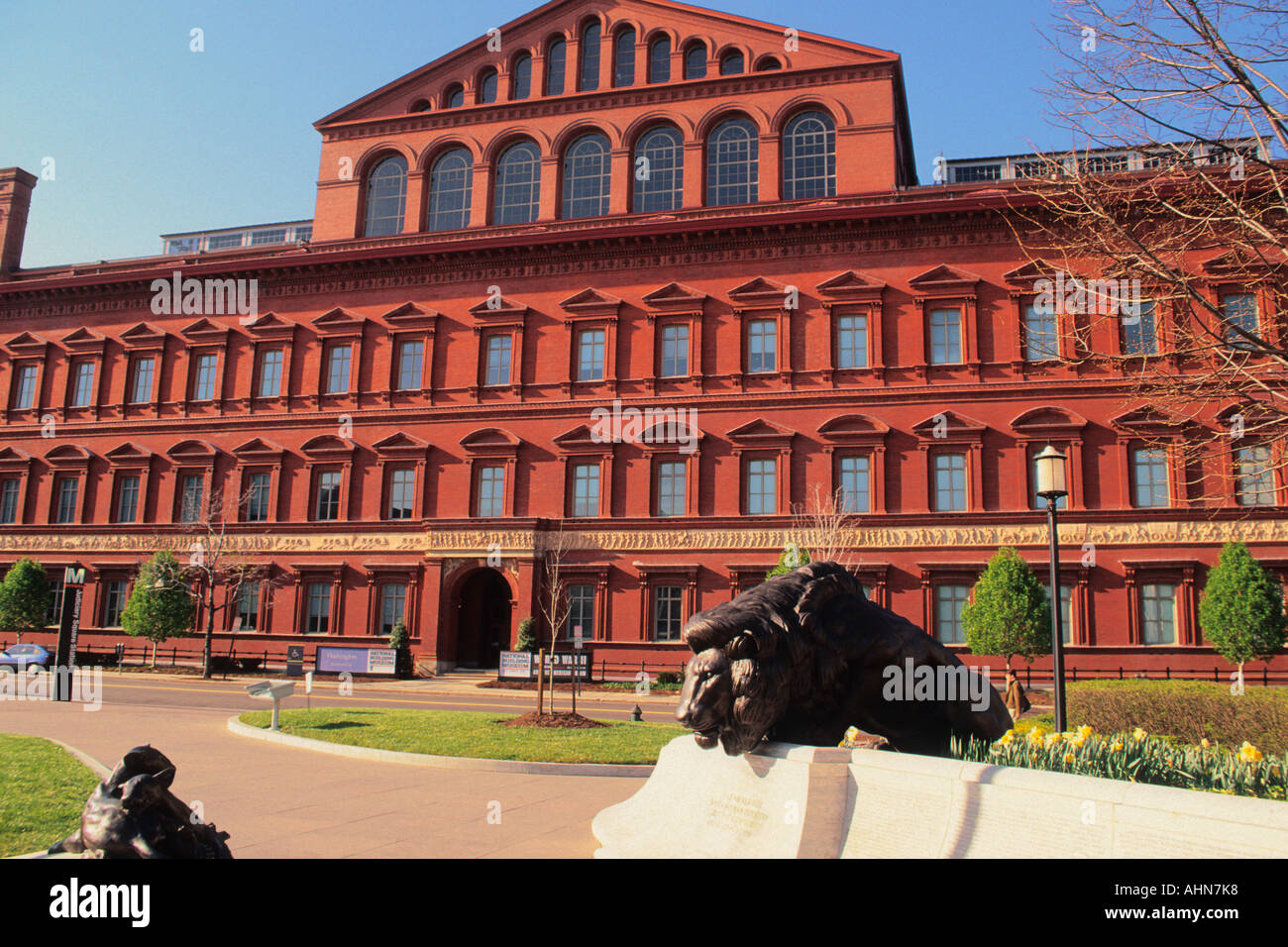 Washington DC The National Law Enforcement Officers Memorial National ...