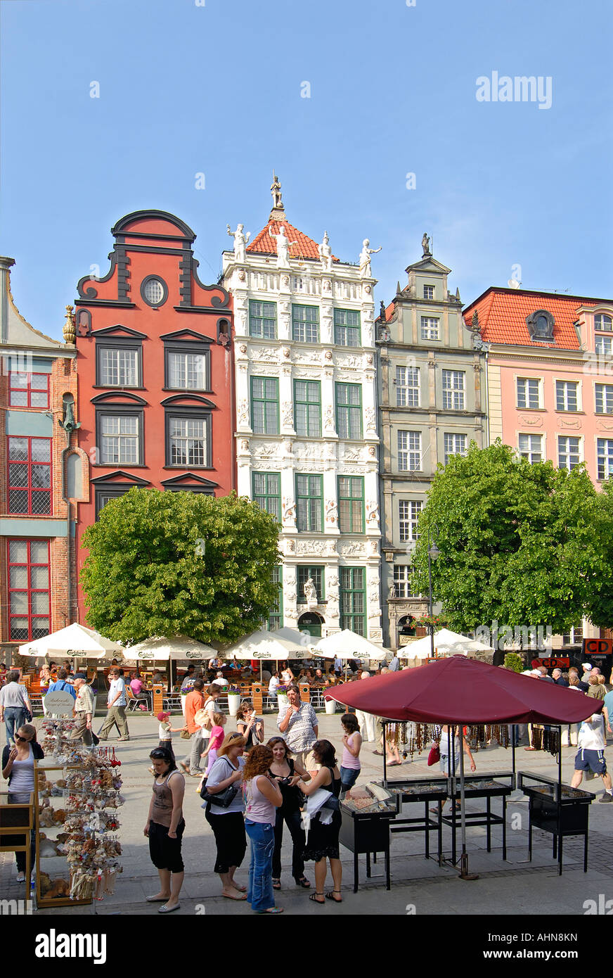 Tourists and Locals shopping and sightseeing in the historical old town ...