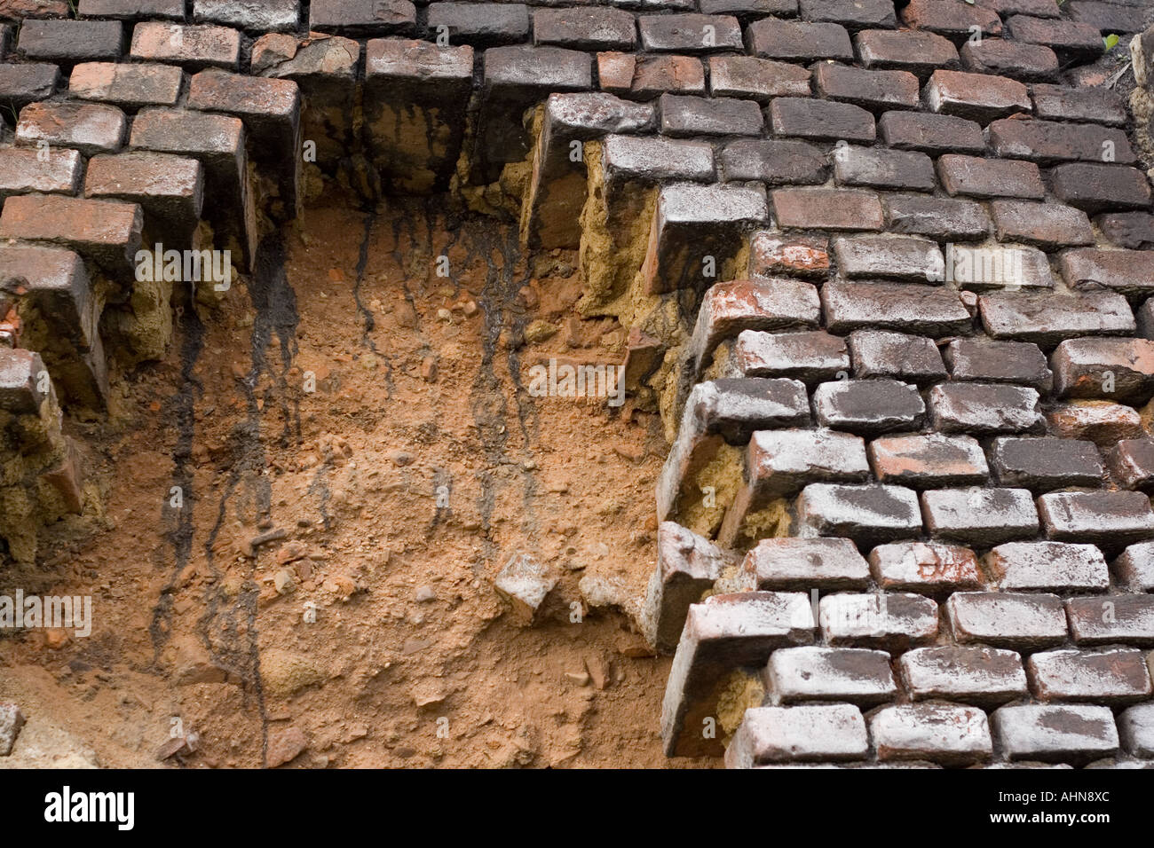 Weathered brick wall pattern Stock Photo - Alamy