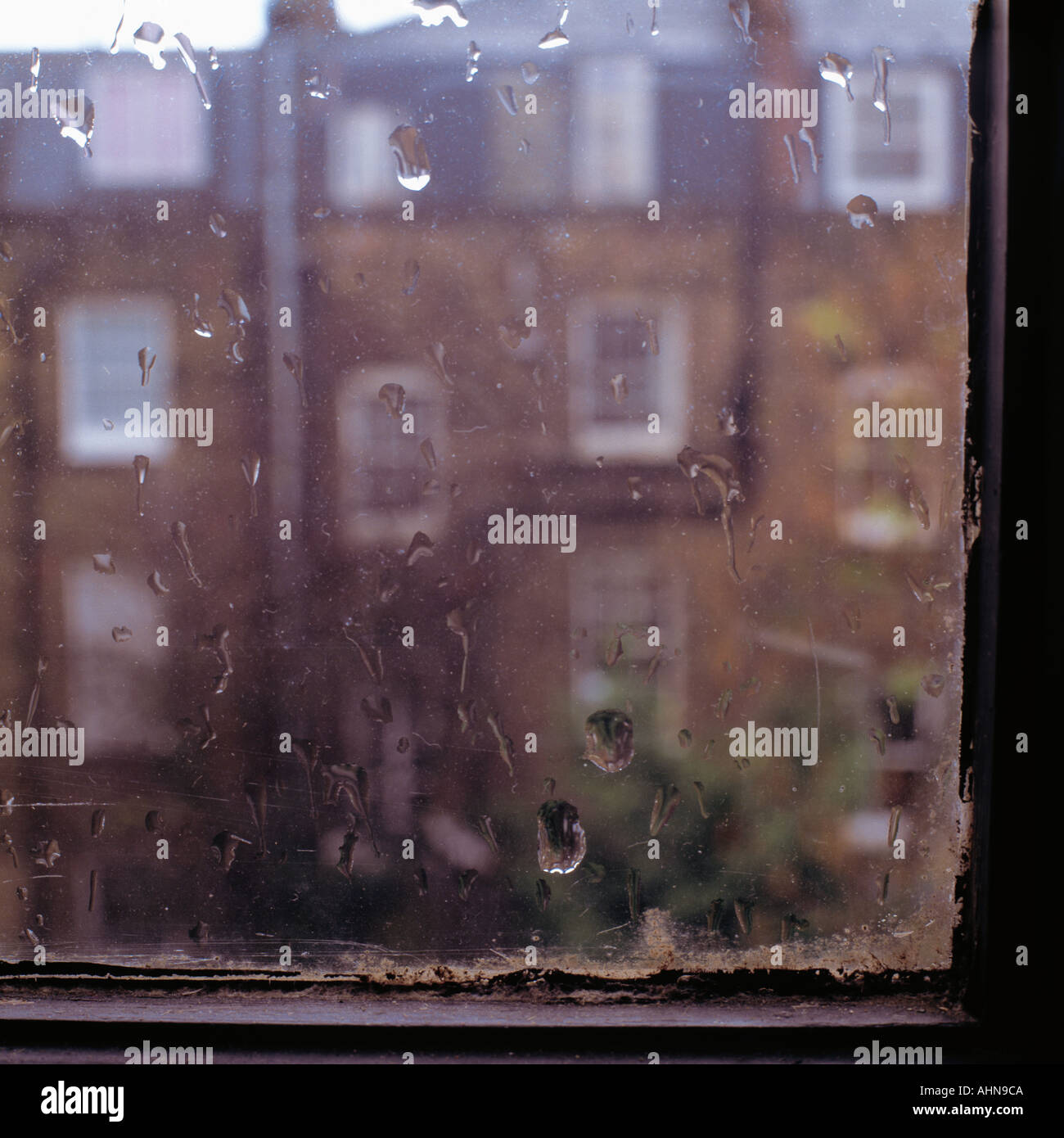 The rain outside the window hi-res stock photography and images - Alamy