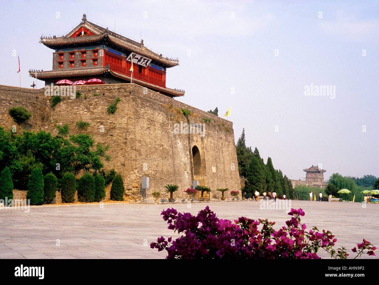 Gate of Great Wall's Shanhaiguan Pass Stock Photo - Alamy