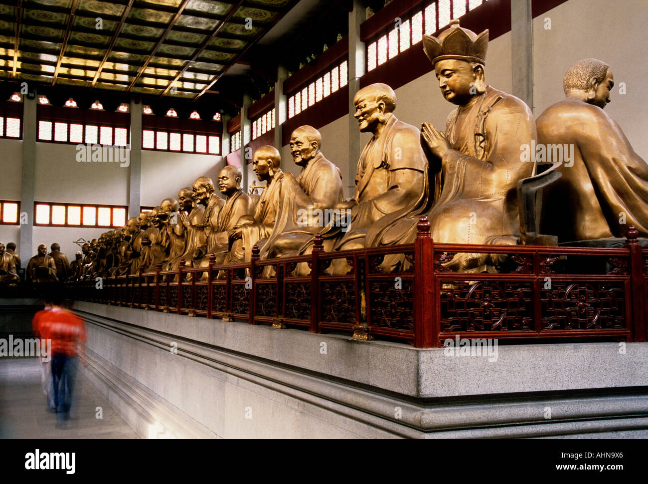 Hangzhou's Buddhist Lingyin Temple Hall of the 500 Arhats Stock Photo ...