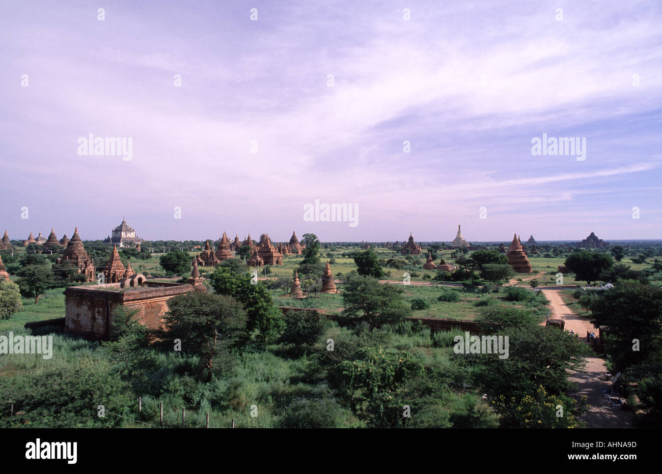 Myanmar historical sites hi-res stock photography and images - Alamy