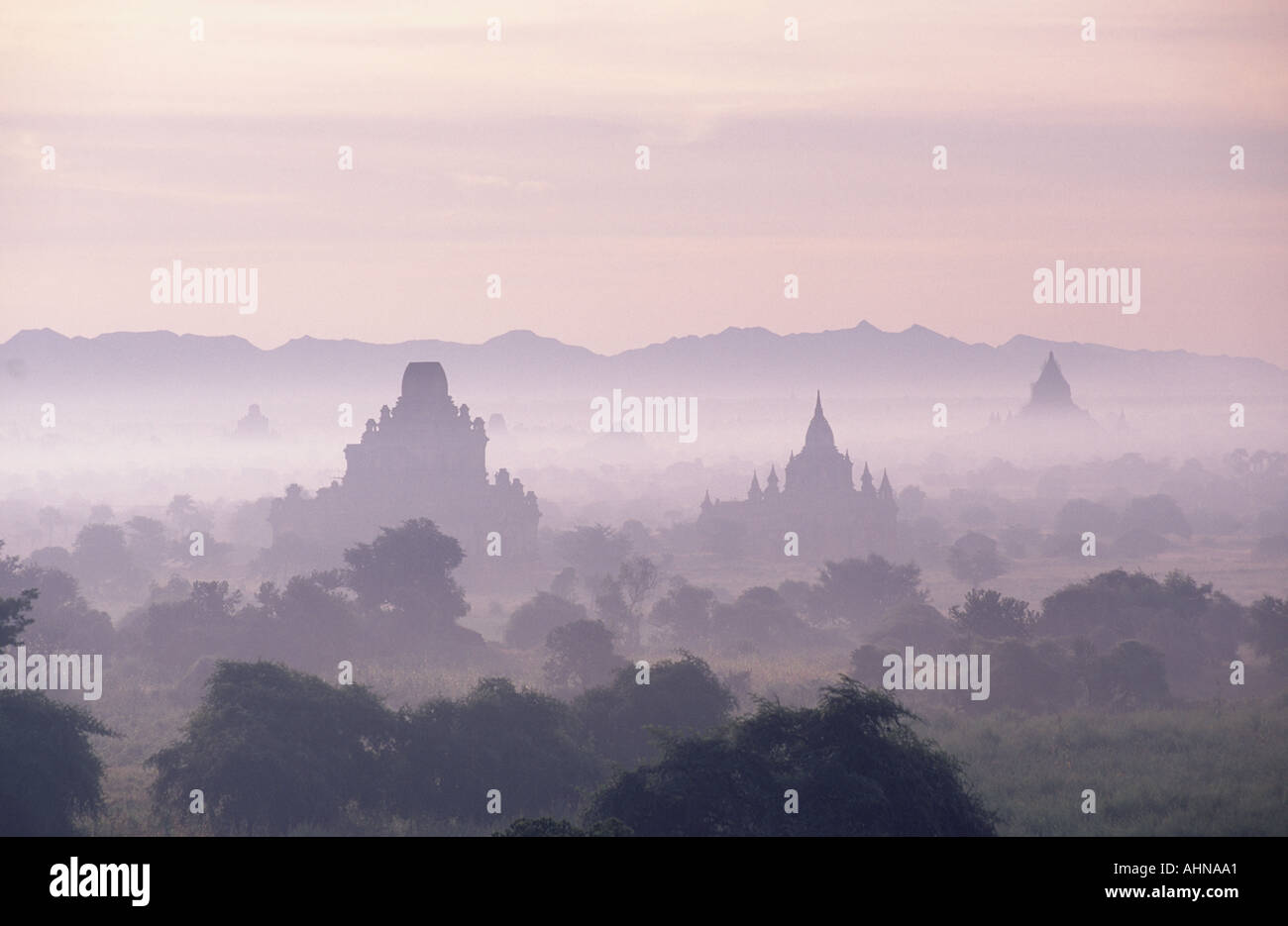 Historical monuments myanmar hi-res stock photography and images - Alamy