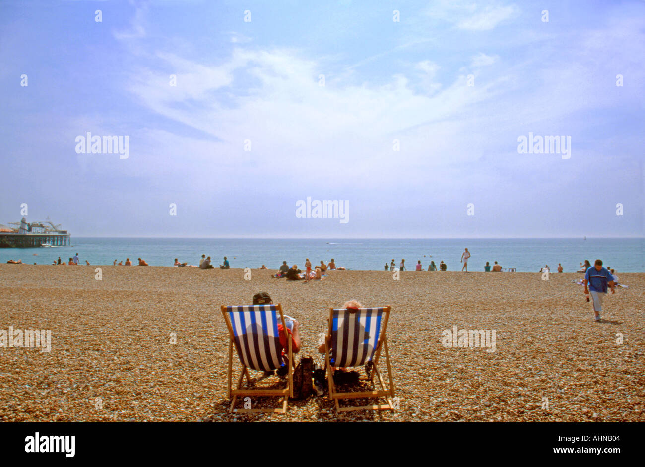 English seaside day trip hi-res stock photography and images - Alamy