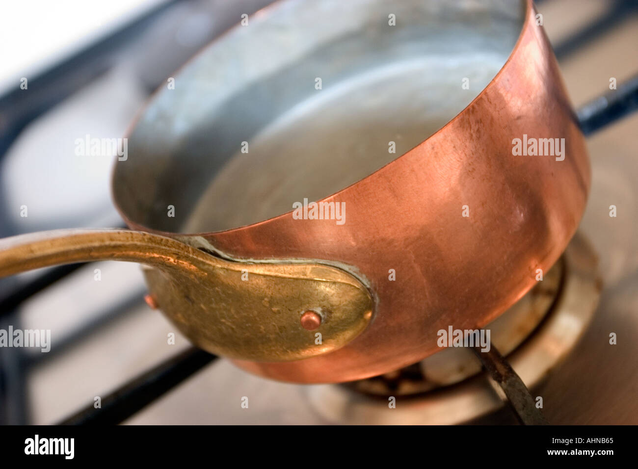 Pan on fire Stock Photo - Alamy