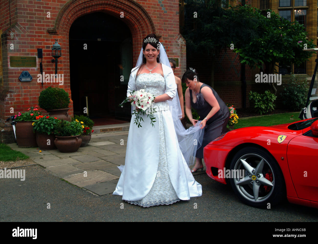 English Bride High Resolution Stock Photography and Images - Alamy