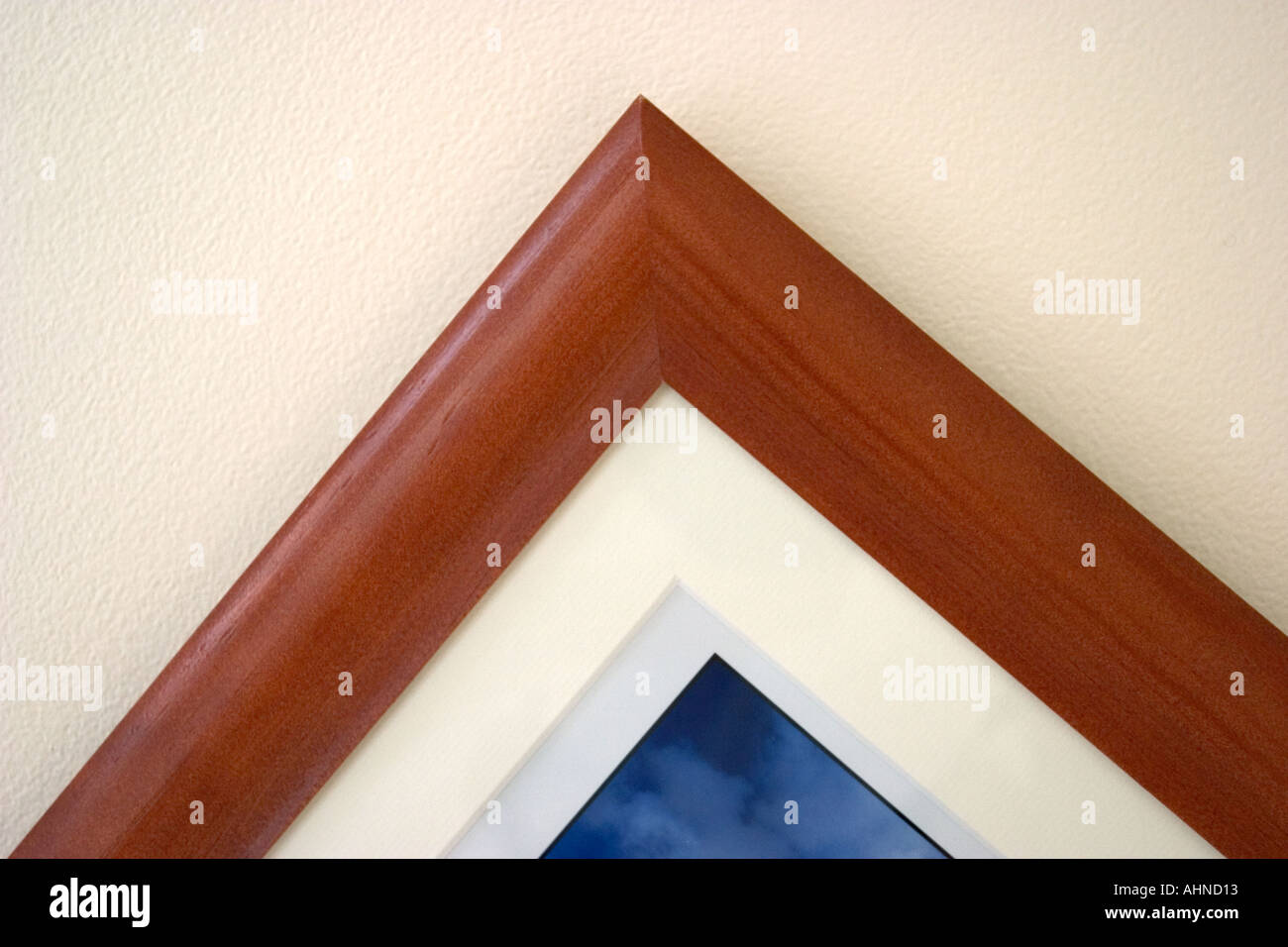 Gilded frame plain hi-res stock photography and images - Alamy