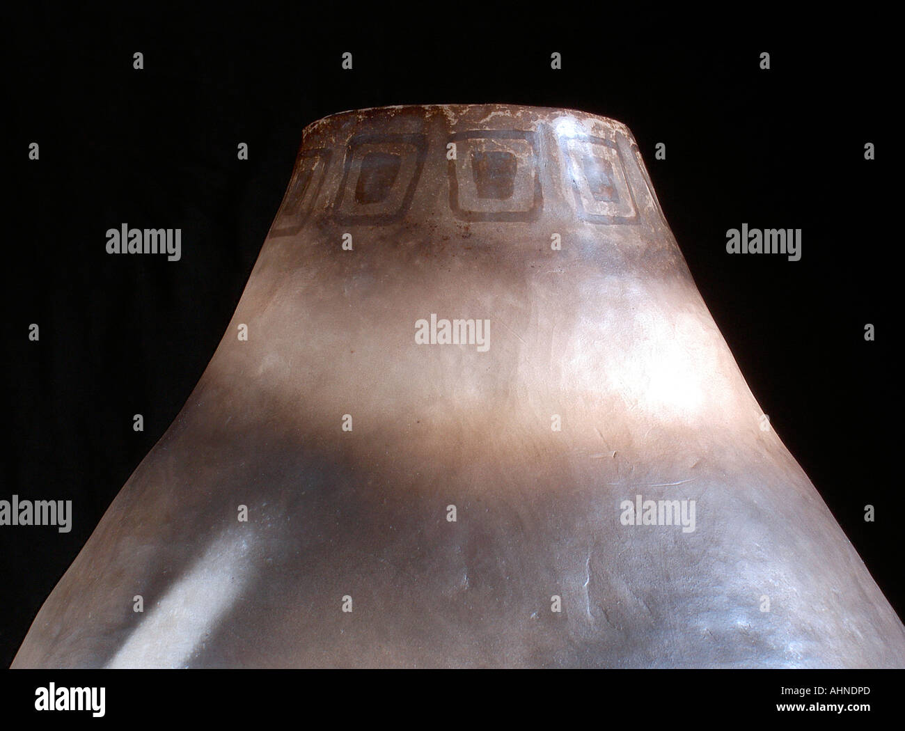Bisque biscuit fired ceramics hi-res stock photography and images - Alamy