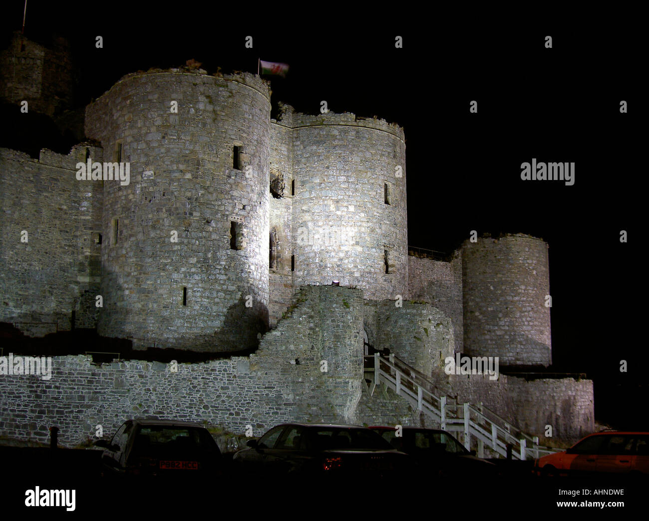 Flood lit castle hi-res stock photography and images - Alamy