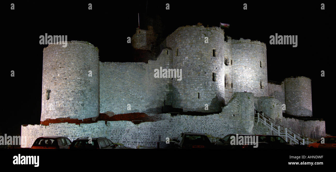 Harlech castle panoramic hi-res stock photography and images - Alamy