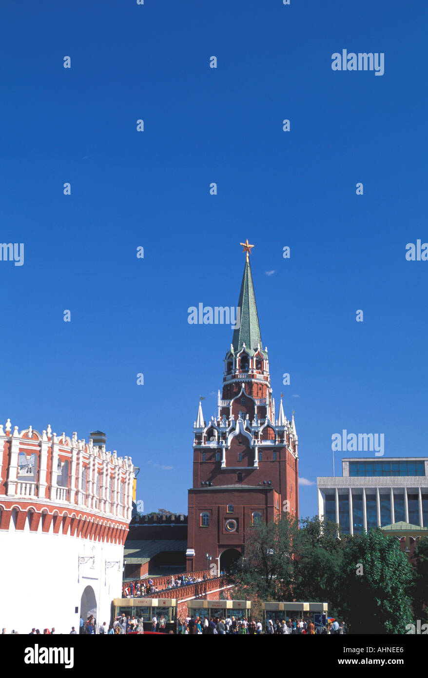 Trinity gate tower kremlin russia hi-res stock photography and images ...