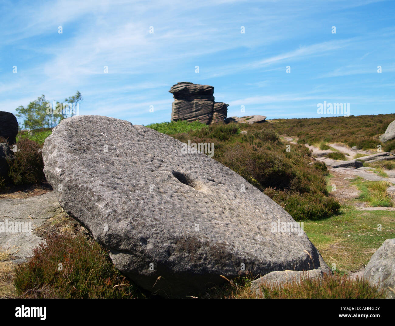 Millstones and Mother cap, a Rock Formation above Millstone Edge near ...