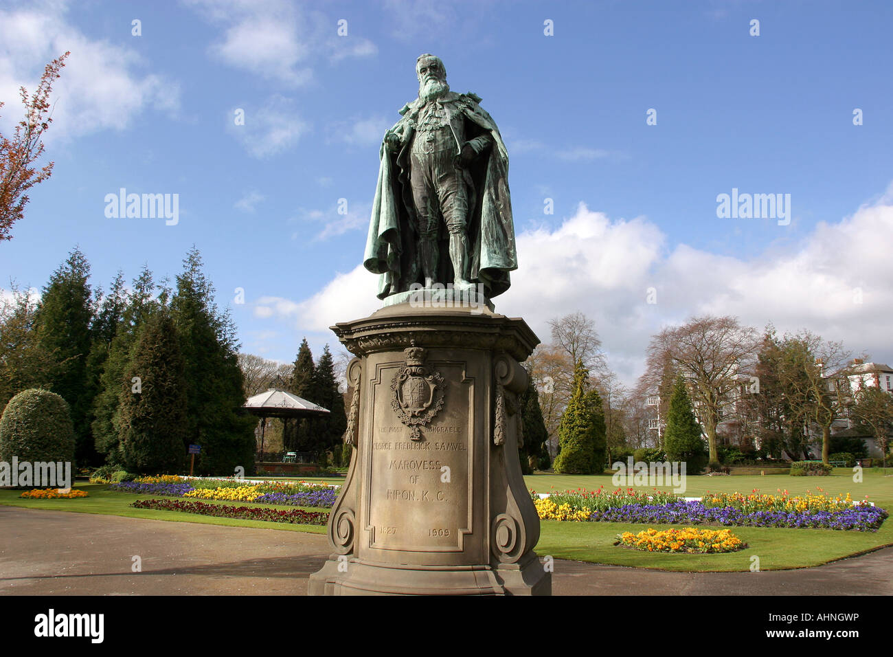 The spa gardens hi-res stock photography and images - Alamy