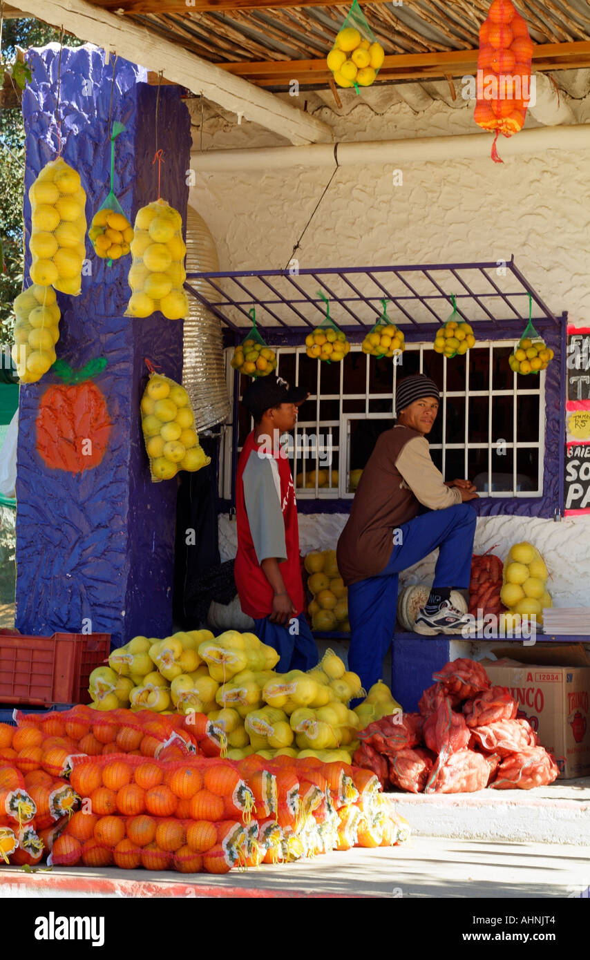 Farmstall selling citrus fruits.Citrusdal in the western cape South ...