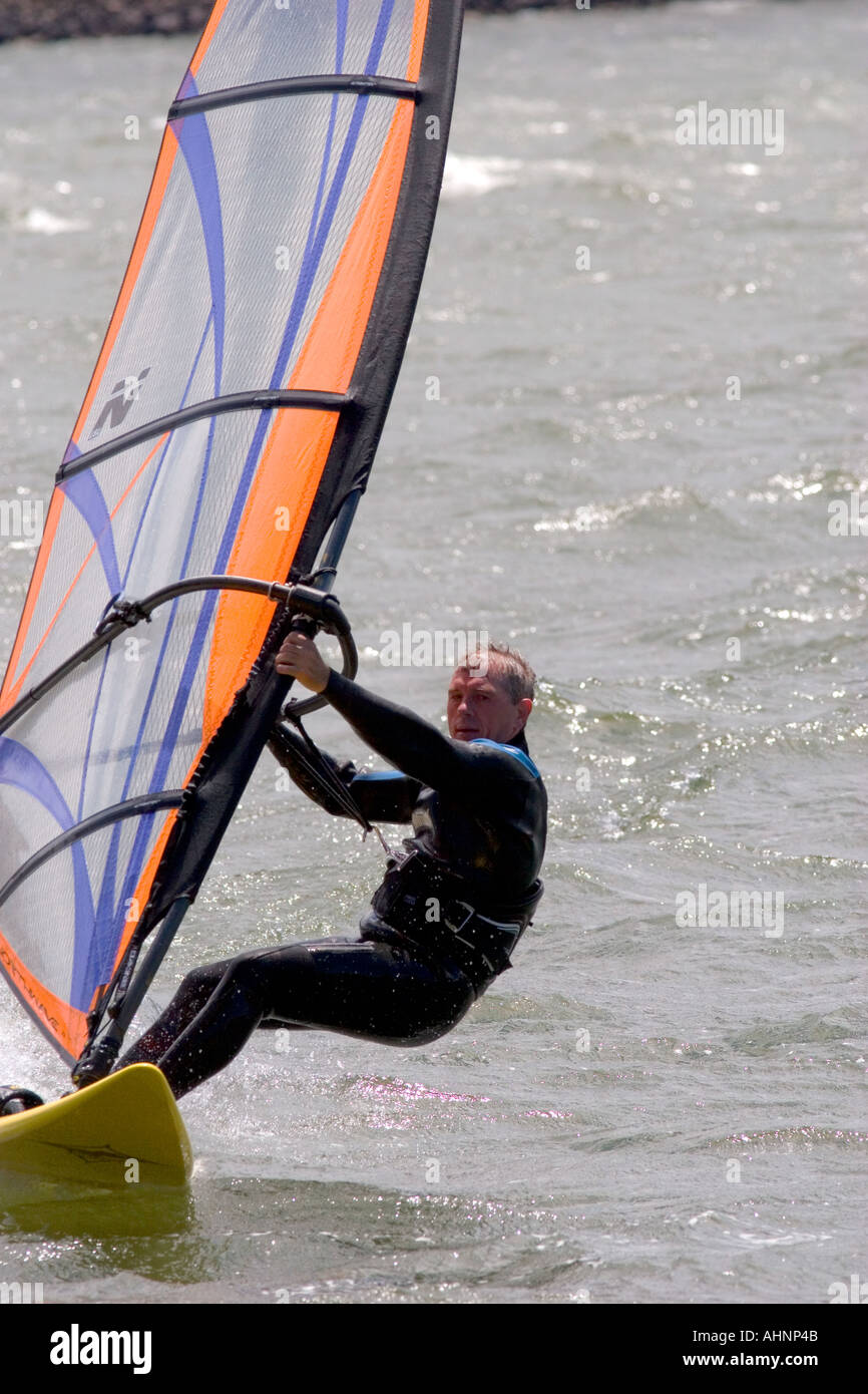Windsurfing the Columbia River near Biggs Oregon Stock Photo - Alamy
