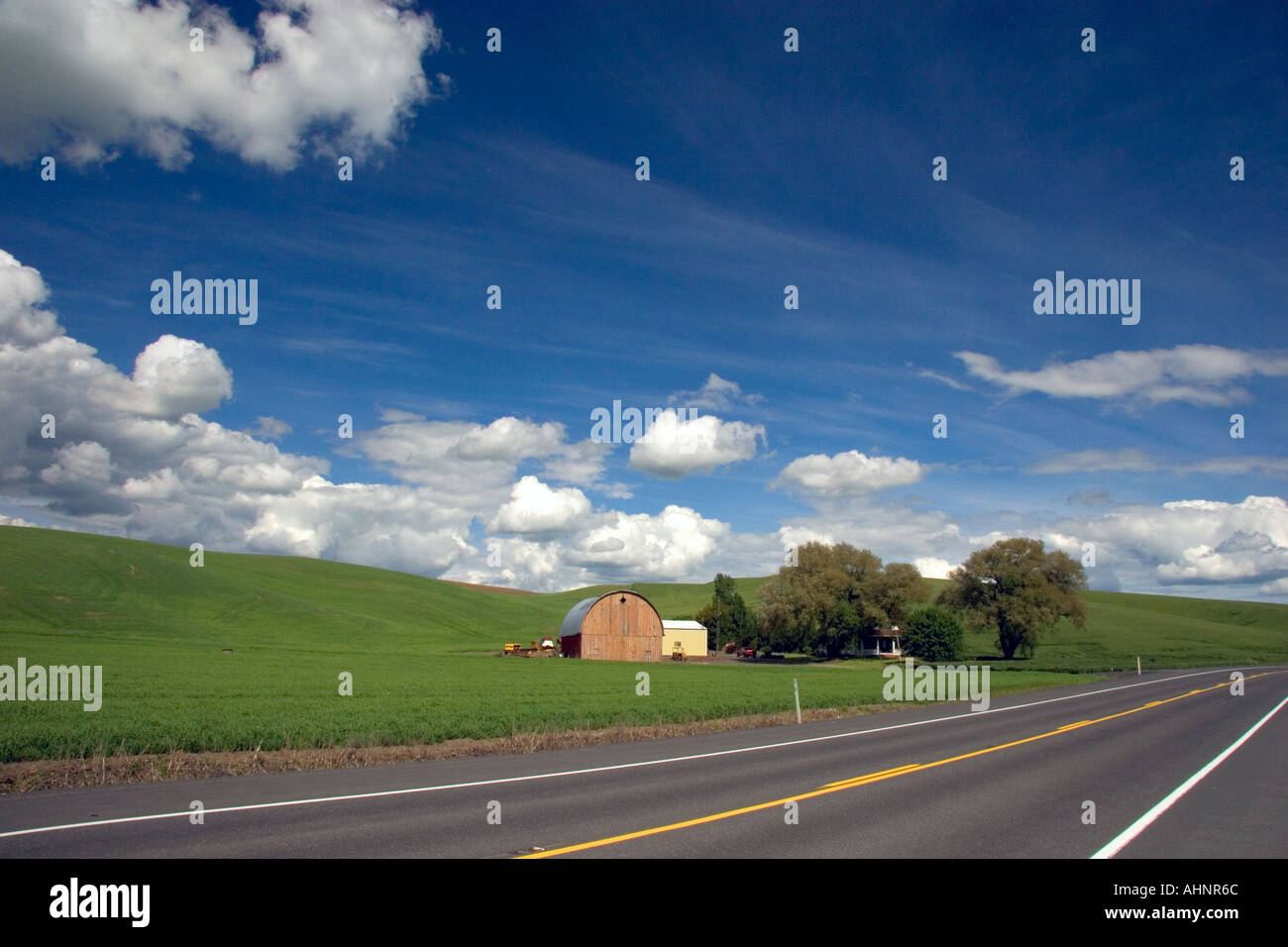 Eastern washington wheat farm with rolling hills and clouds Stock Photo ...