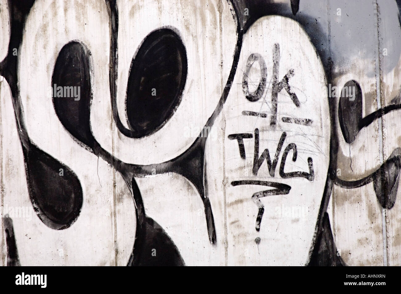 Graffiti ok hi-res stock photography and images - Alamy